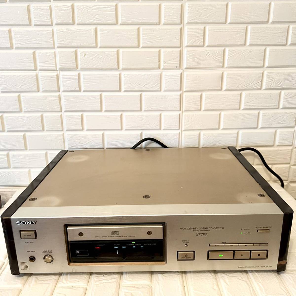 【やや傷や汚れあり】 希少 SONY D-50 AC-D50 COMPACT DISC PLAYER ソニーCDプレーヤー 元箱 印刷物 の ...