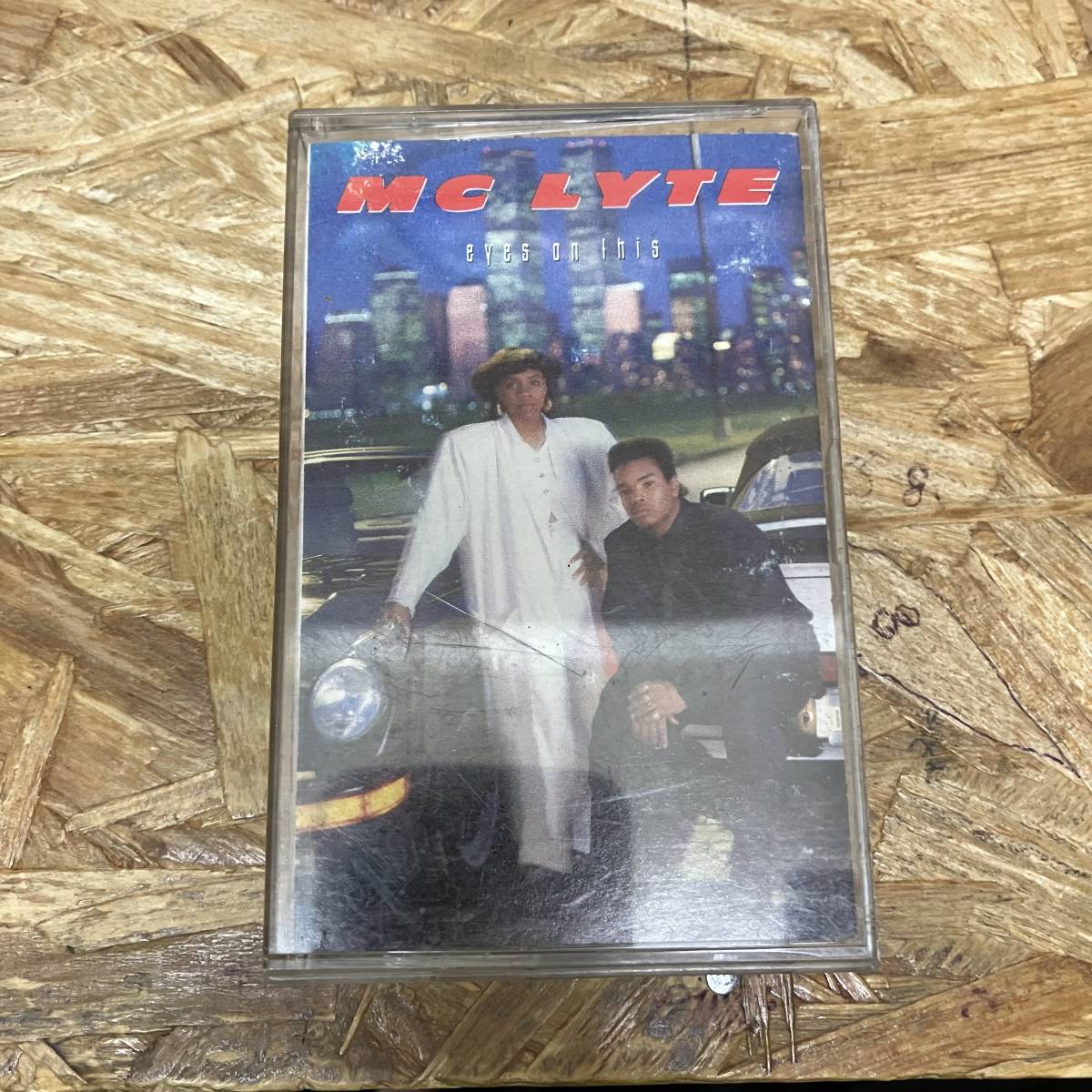 【目立った傷や汚れなし】シHIPHOP,R&B MC LYTE - EYES ON THIS アルバム,名作! TAPE 中古品の落札情報詳細 ...