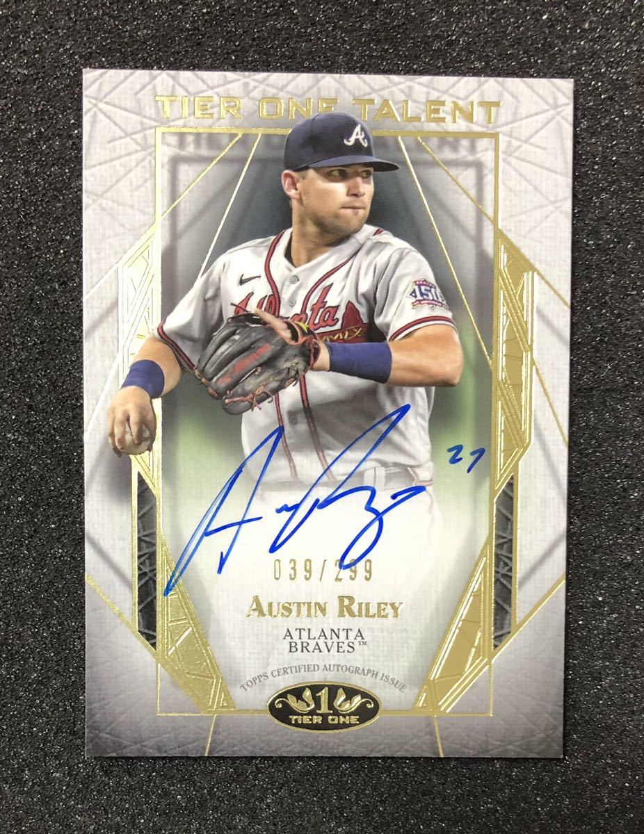 【未使用に近い】2022 Topps Tier One Austin Riley Tier One Talent Autograph ...