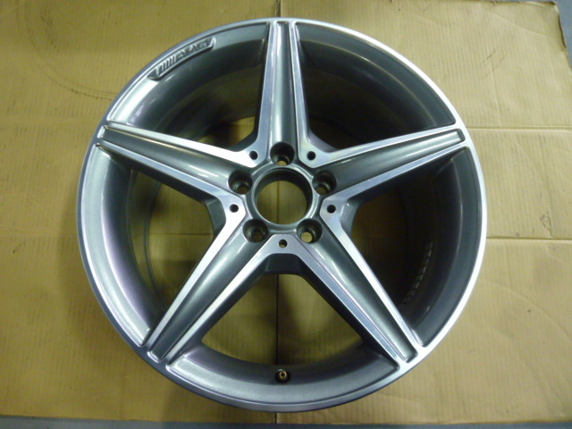 【傷や汚れあり】☆メルセデス ベンツ 純正 W205 Cクラス AMGライン 前期 18インチ アルミホイール 1本 リア用 18×85J ...