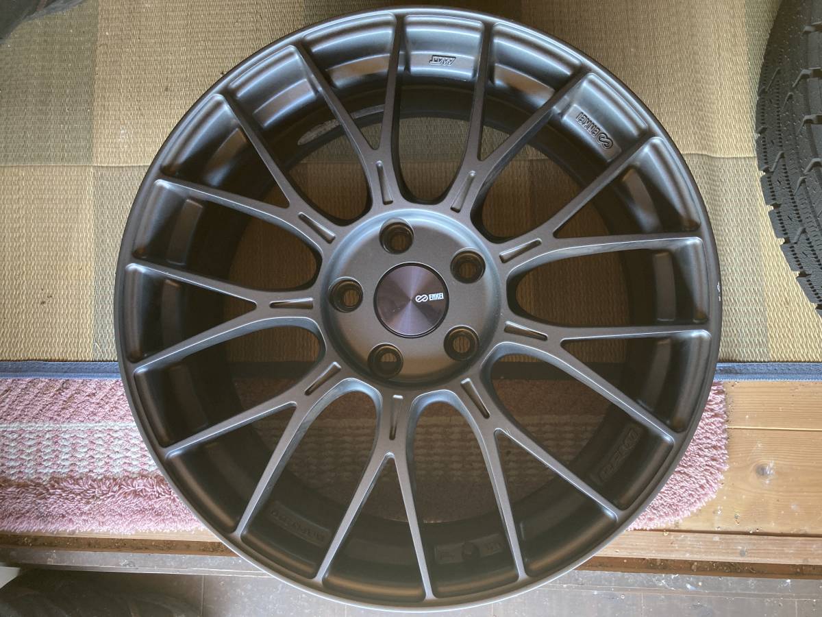 【傷や汚れあり】USED 18×7.5J +48 5/114.3 パフォーマンスライン PFM1 (MDG) エンケイ 18インチ ホイール4本セット ENKEIの落札情報詳細 - ヤフオク ...