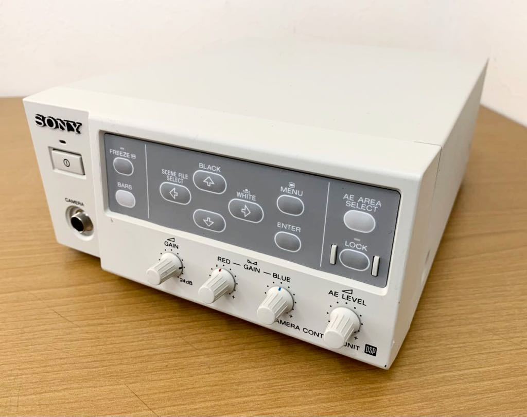 【傷や汚れあり】（1007M）SONY ソニー DXC-C33 高性能 3CCDカメラ 手術顕微鏡などに スリットランプ カメラコントロールユニットの落札情報詳細 - ヤフオク落札価格検索 ...