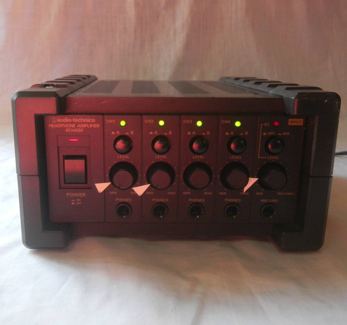 【目立った傷や汚れなし】audio technica AT-HA50 ヘッドホンアンプ の落札情報詳細| ヤフオク落札価格情報 オークフリー