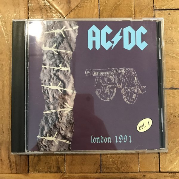 【目立った傷や汚れなし】コレクターズCD【AC/DC】London 1991 vol.1 / Live at Wembley Arena ...