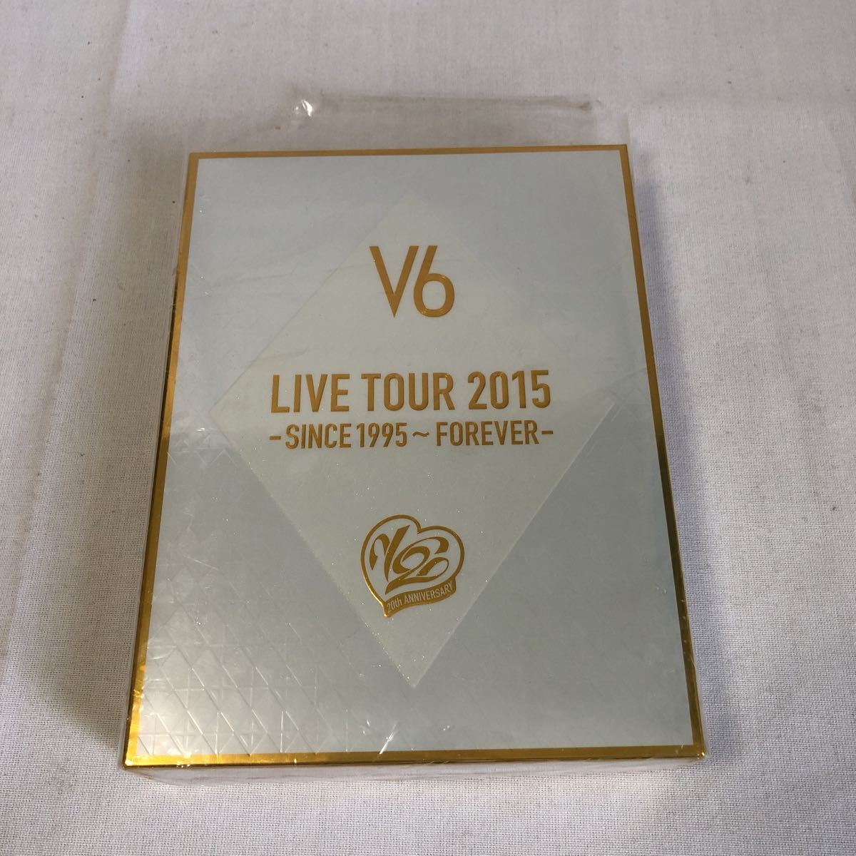 【目立った傷や汚れなし】 【美品】「V6/LIVE TOUR 2015-SINCE 1995～FOREVER-〈初回生産限定盤A・4枚組〉」/DVD/LIVE MVの落札情報詳細 - ヤフオク ...