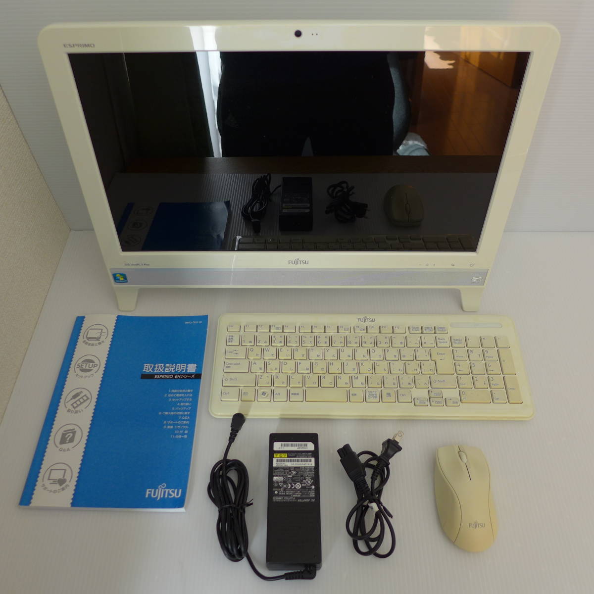 【傷や汚れあり】富士通 FMV ESPRIMO EH30/GT FMVE30GTW 中古 Windows10 の落札情報詳細| ヤフオク落札価格情報 オークフリー