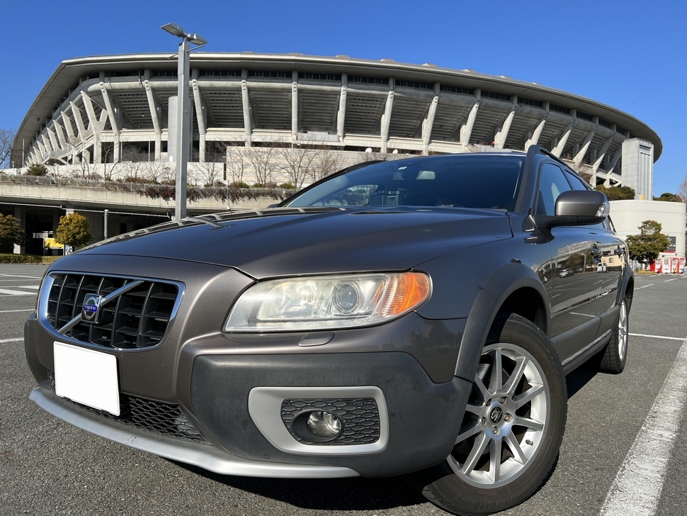 【走行距離 133,000 km】1円売切!! シーズン到来!! VOLVO ボルボXC70 3.2SE AWD 4WD 検R5.10/30迄 ...