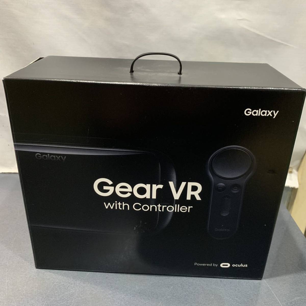 【目立った傷や汚れなし】Galaxy ギャラクシー Gear VR with Controller SM-R324 ヘッドマウントディスプレイ ...