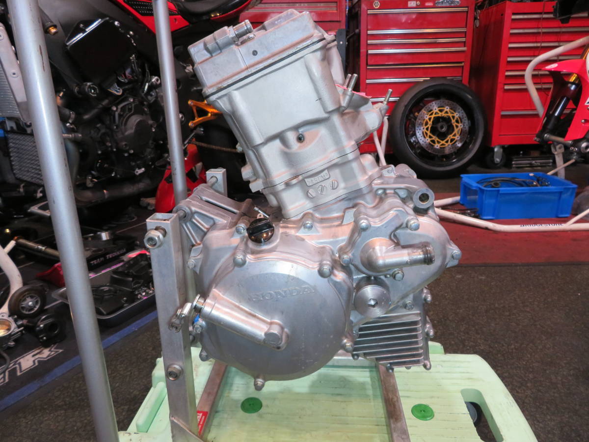 【やや傷や汚れあり】NSF250R HRC製エンジンASSY/NX7＃160の落札情報詳細 - ヤフオク落札価格情報 オークフリー