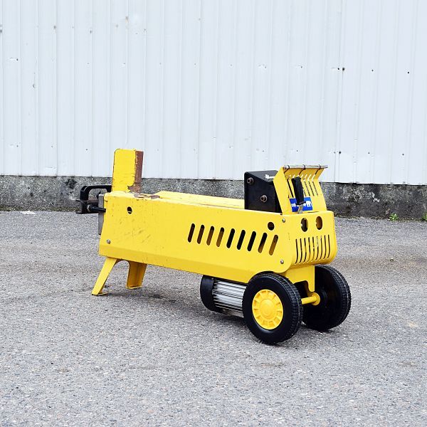 【傷や汚れあり】【新潟発】シンセイ WS7T 油圧式電動薪割機 LOG SPLITTER YY8032PM 単相100v 50/60Hz 7t 78kg 薪割り コンデンサー アウトドア ...