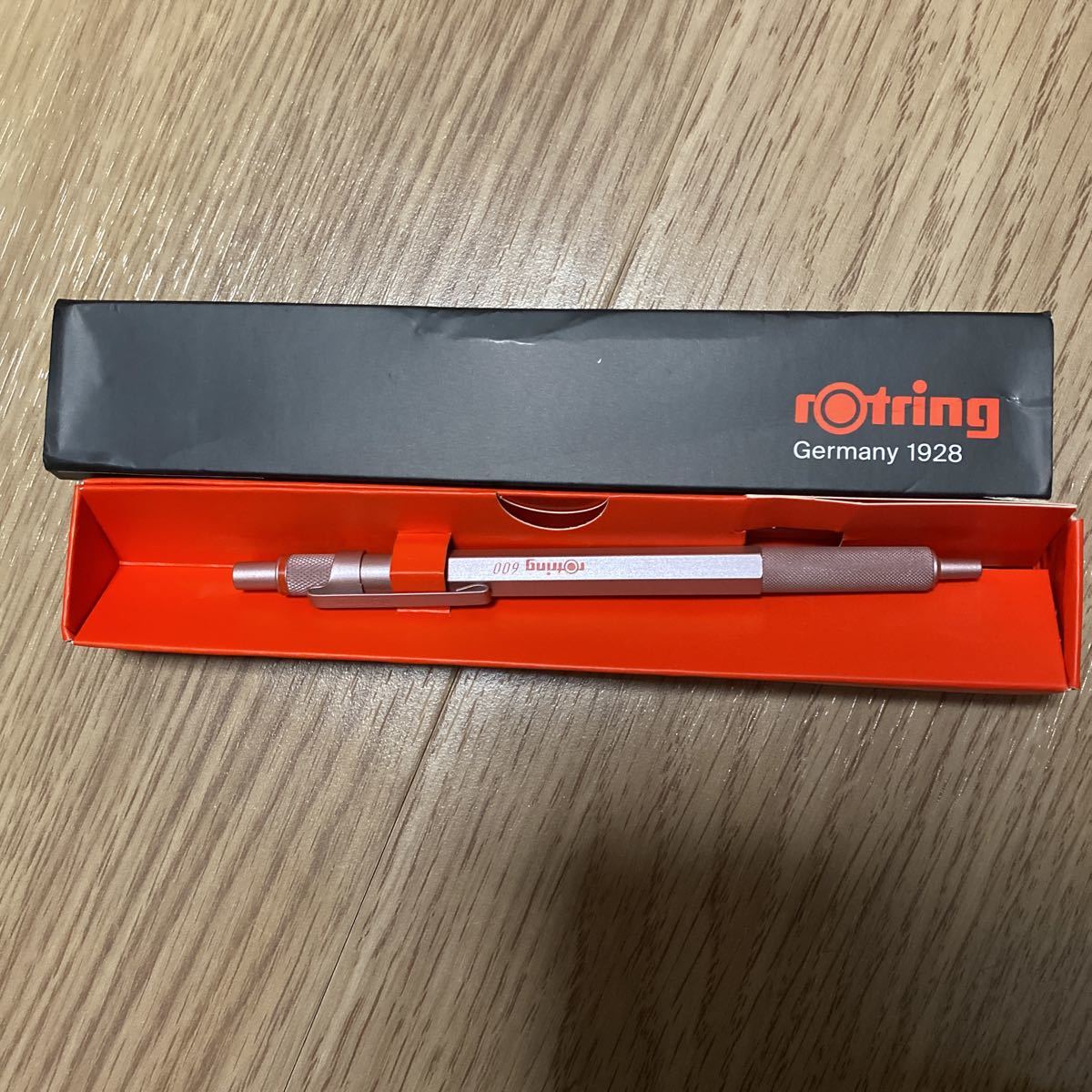 【目立った傷や汚れなし】★☆rOtring ロットリング★マルチボールペン★トリオペン★黒・赤・シャープペン★シルバー☆★の落札情報詳細 ...