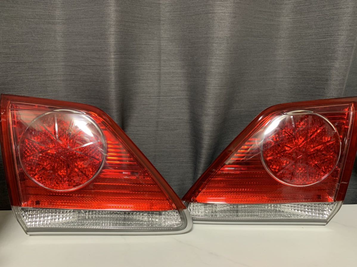 【目立った傷や汚れなし】美品 点灯OK 修理品 送料無料 200系 GRS 後期 クラウン アスリート アニバーサリー ICHIKOH 30-373 純正 LED テール 右 運転席 内側の ...