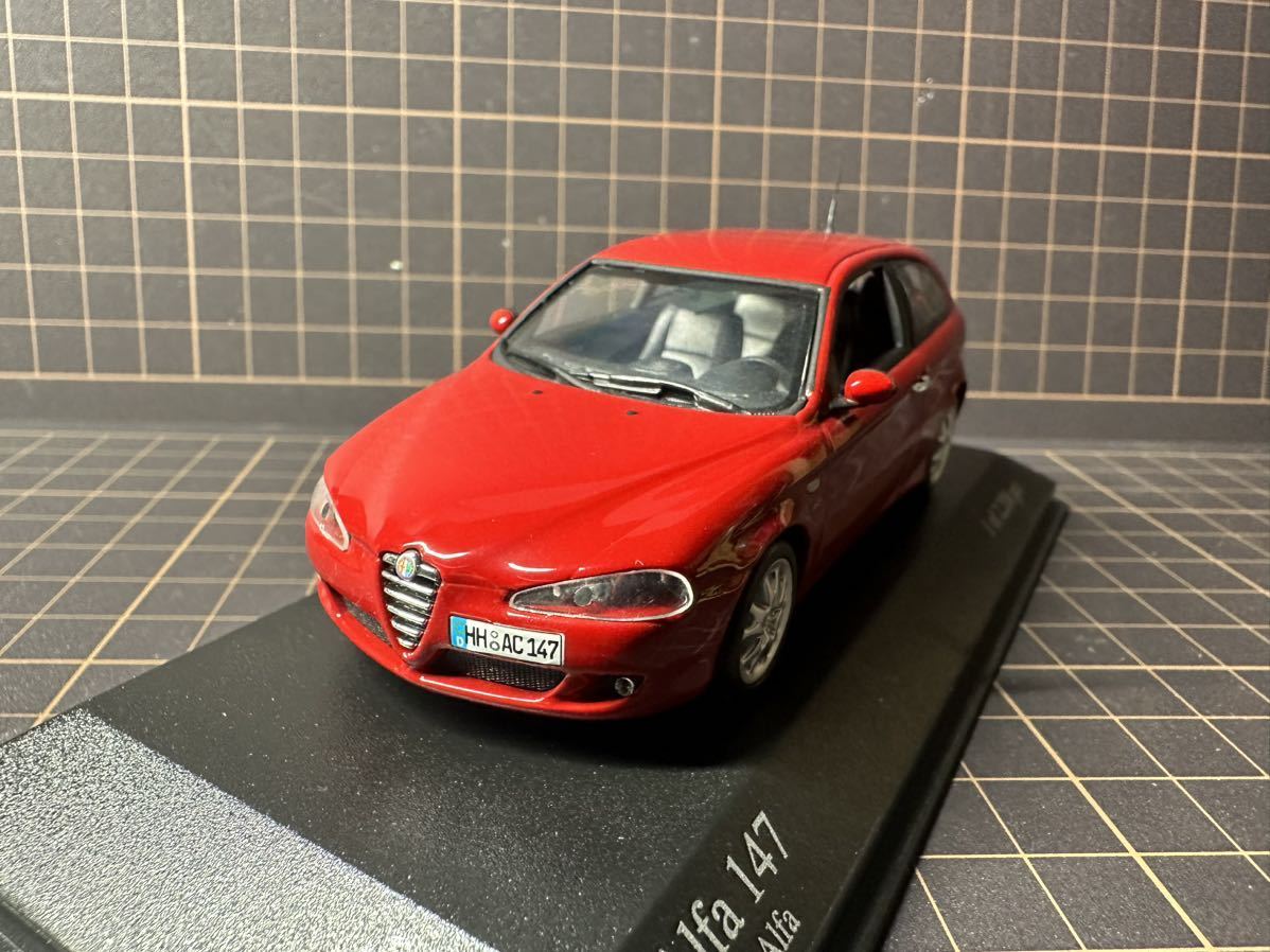【傷や汚れあり】【中古】PMA MINICHAMPS Alfa Romeo 147 2005 Redミニチャンプス アルファロメオ 147 1 ...