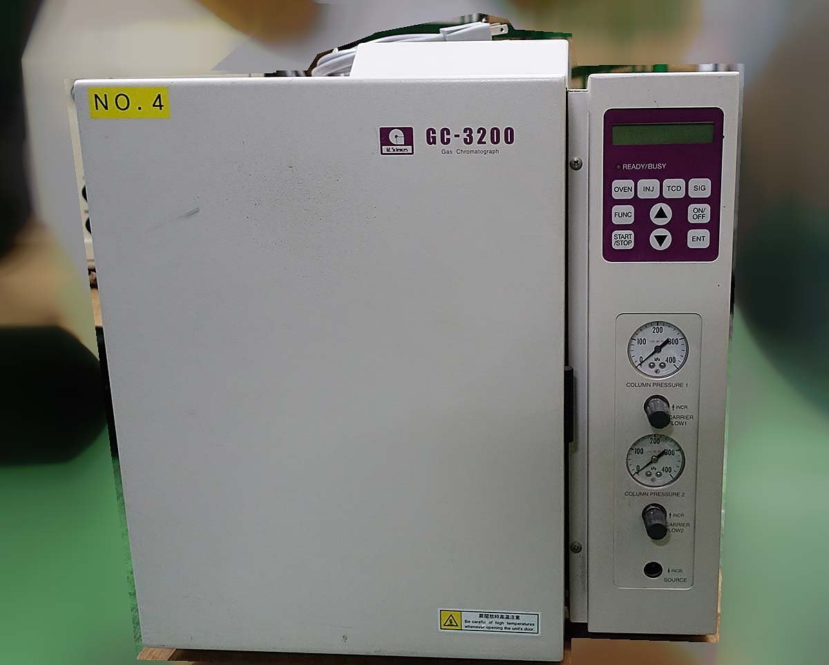 【やや傷や汚れあり】日通発送 通電確認 GL-Science GC-3200 ガスクロマトグラフ 分析計測機器 分析 理化学 研究 実験 測定 ...