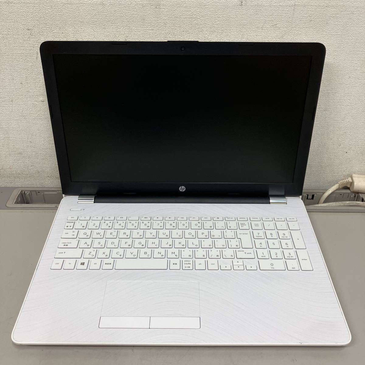 【傷や汚れあり】O192 HP Laptop 15-bwOO2AU AMD E2-9000E RADEON R2 メモリ8GBの落札情報詳細 ...
