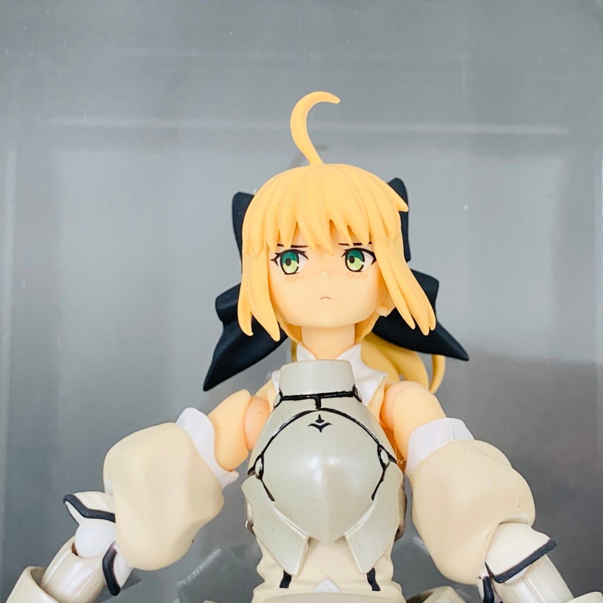 【やや傷や汚れあり】中古品 マックスファクトリー figma 350 FGO Fate/Grand Order セイバー/アルトリア・ペン ...