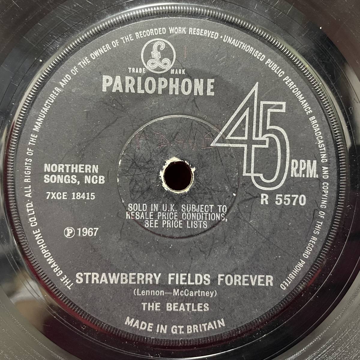 【傷や汚れあり】 UKorg7”s! THE BEATLES STRAWBERRY FIELDS FOREVER の落札情報詳細 - ヤフオク落札価格検索 オークフリー