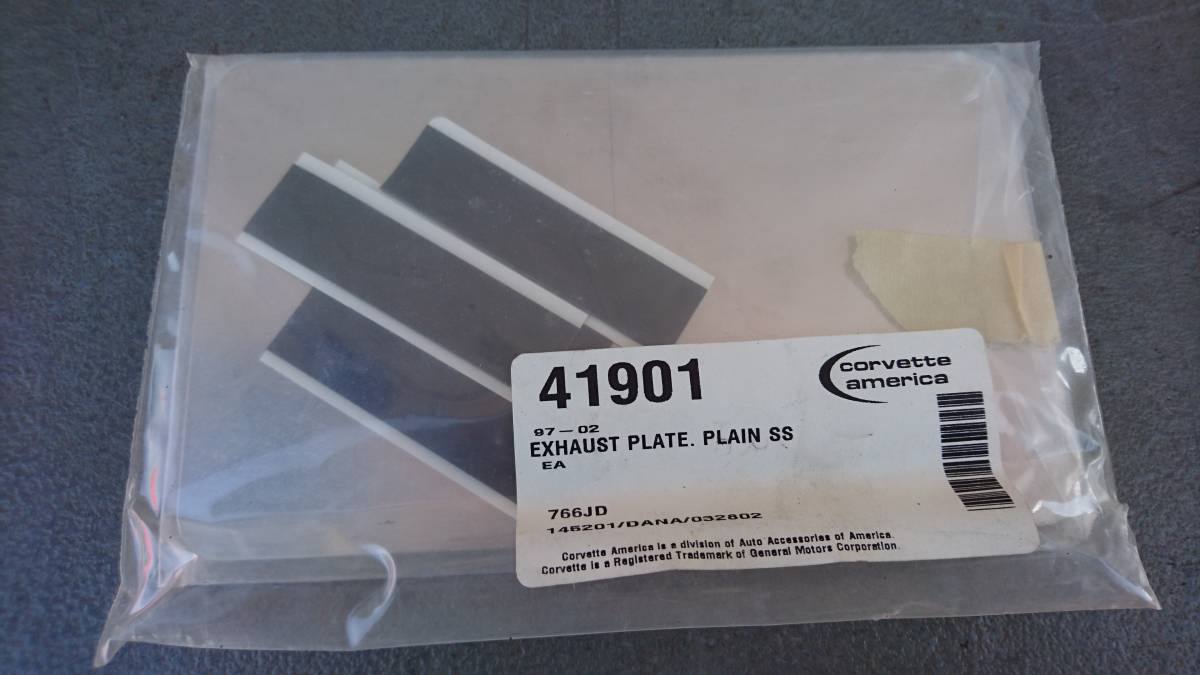 【未使用】ワ93・41901コルベットマフラープレート プレーンステンレススチール 1997-1998-1999-2000-2001-2002 ...