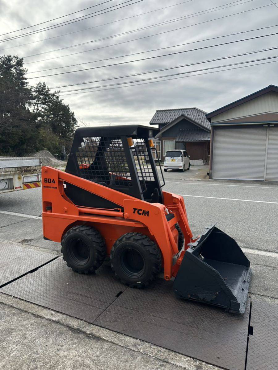 【やや傷や汚れあり】TCM 604 スキッドステアローダー タイヤショベル ボブキャット 除雪機 ホイールローダー4WDの落札情報詳細 - ヤフオク落札価格検索 オークフリー