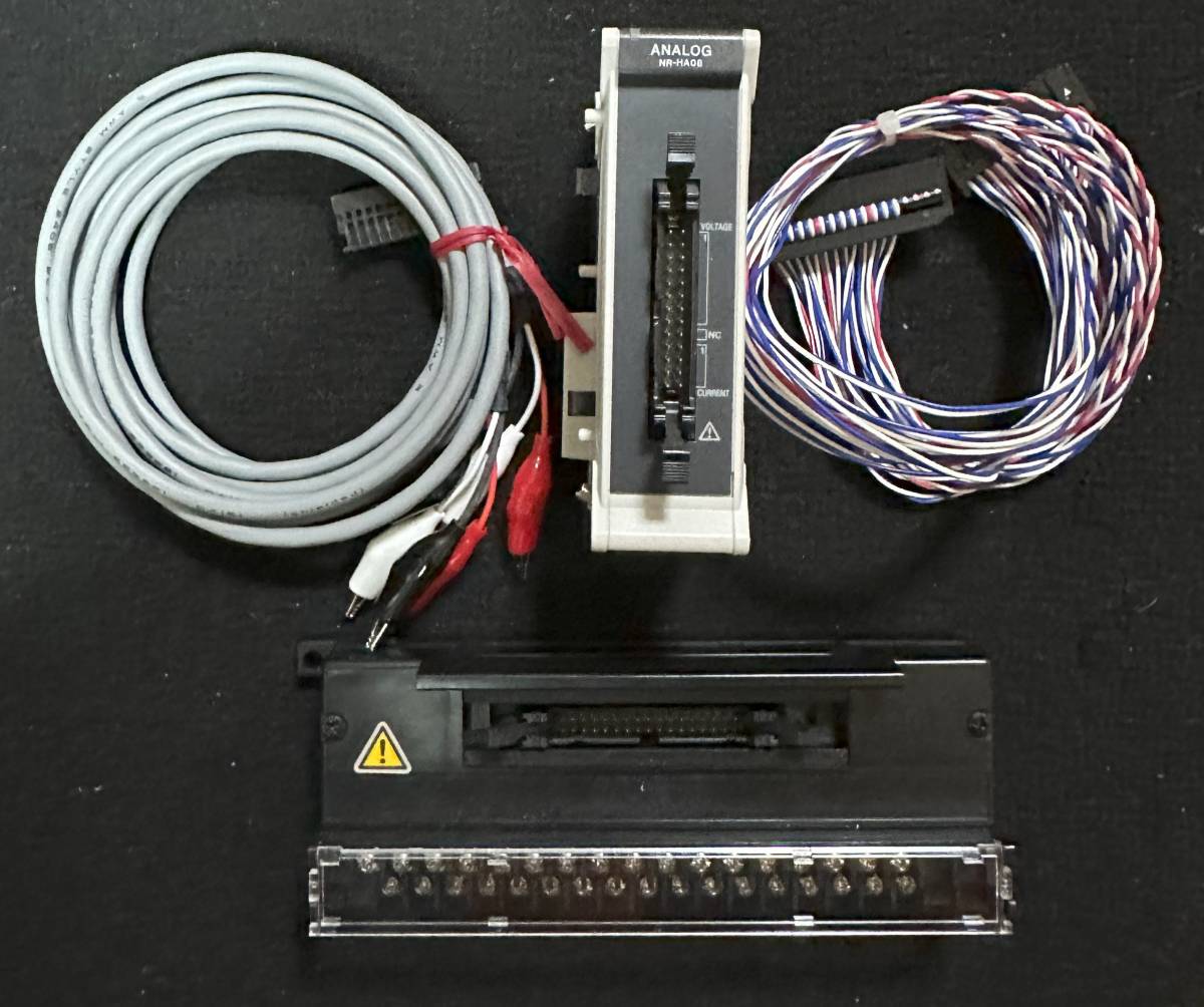 【目立った傷や汚れなし】KEYENCE NR-HA08 計測ユニット ケーブル付き ① 中古の落札情報詳細 - ヤフオク落札価格検索 オークフリー