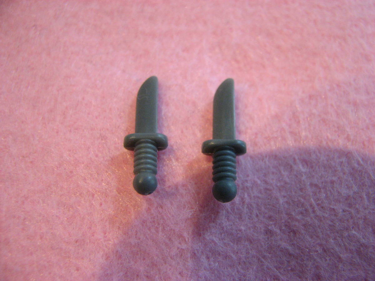 【未使用】☆レゴ-LEGO★フィグ装着武器★剣★濃灰★長さ4★2個★44658★新品★短剣★武器★フィグは大きさ見本です。の落札情報詳細 ...