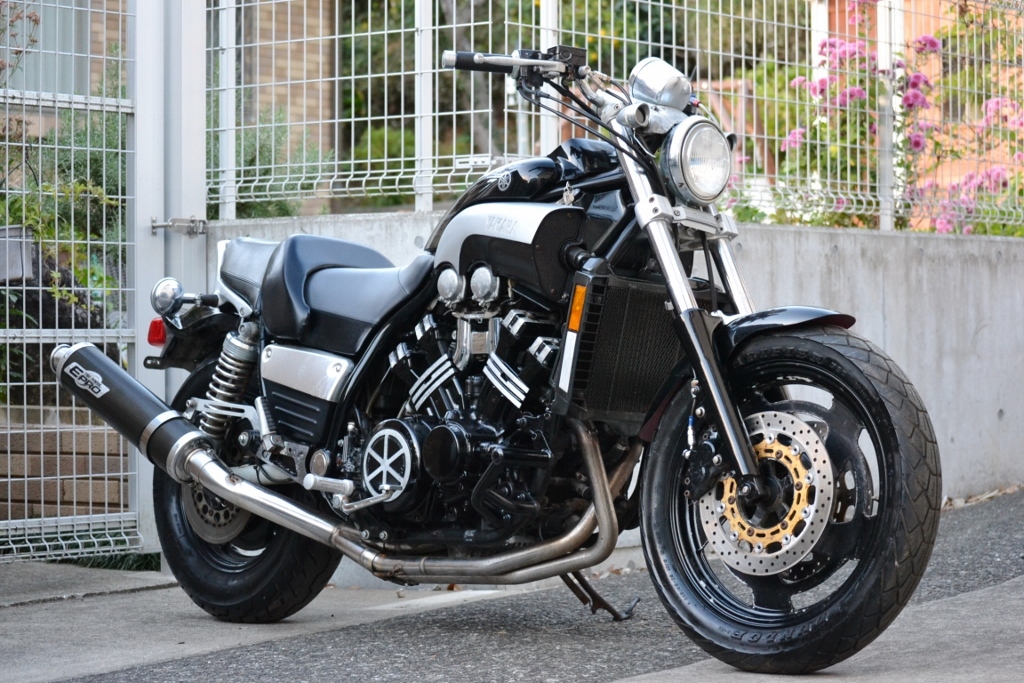 【傷や汚れあり】横浜～ ヤマハ VMAX1200 2WE H10年式 Vブースト カスタム 検）vmax zrx z gpz ゼファー xjr V-MAX1200の落札情報詳細 - Yahoo ...