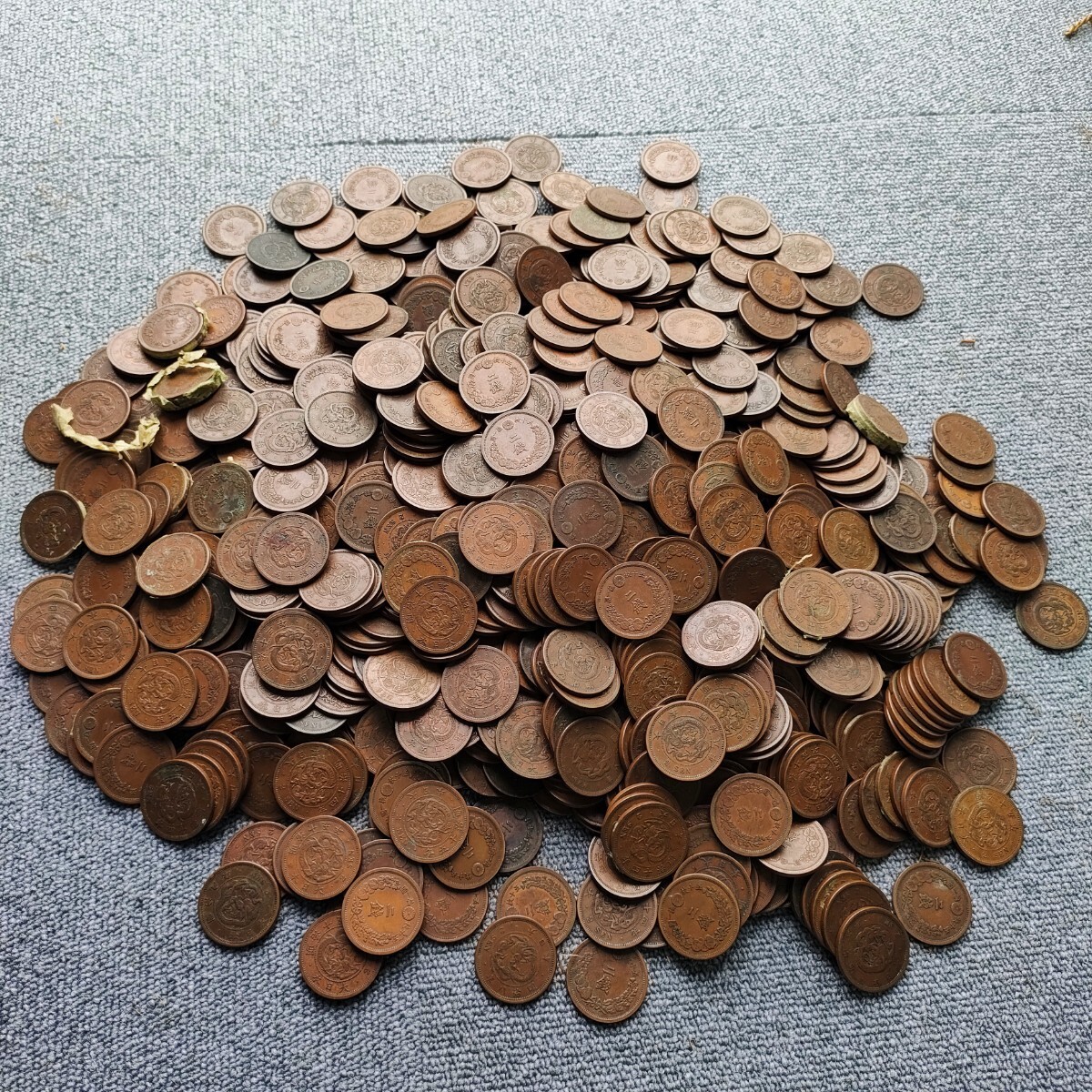 【やや傷や汚れあり】18. 古銭 竜2銭銅貨 11.9kg まとめて 約835枚 未使用品多数 貨幣 硬貨 コインの落札情報詳細 - Yahoo!オークション落札価格検索 オークフリー