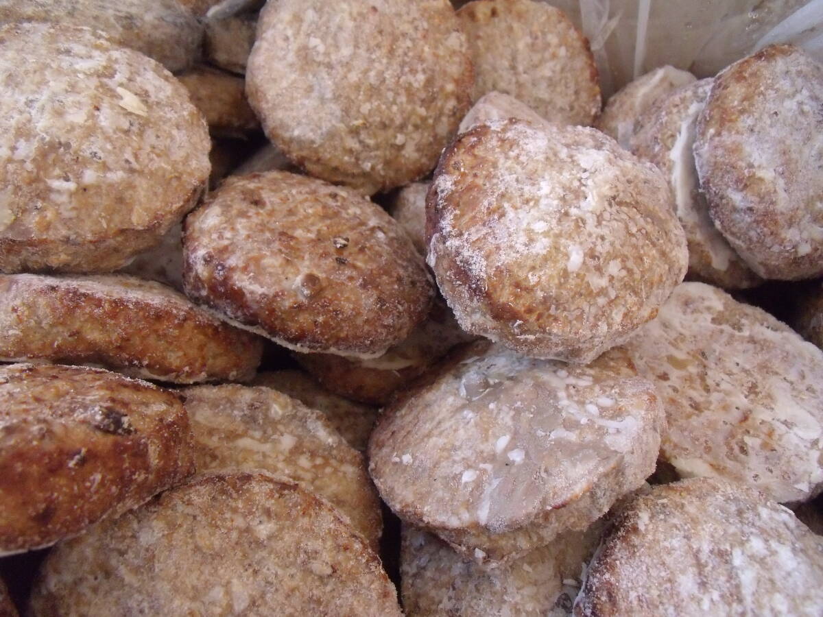 【未使用】数量限定 即決 黒毛牛と国産豚の 牛豚ハンバーグ(焼き調理済)120g～140g 1kg(1kg×1袋) 同梱可能の落札情報詳細 - Yahoo!オークション落札価格検索 オークフリー