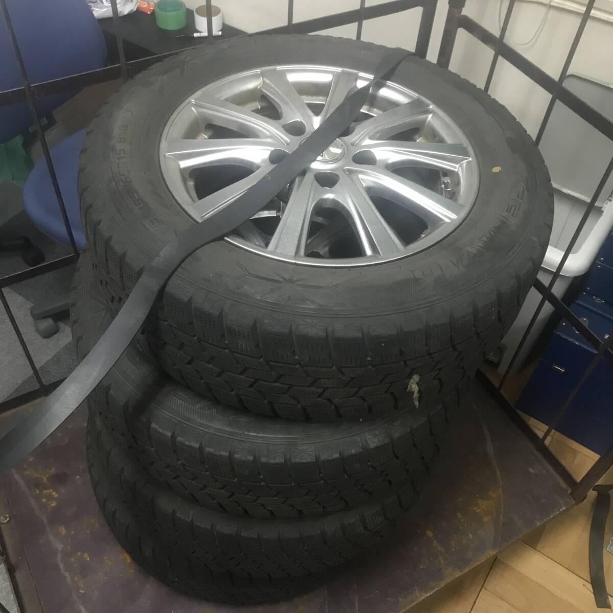 【やや傷や汚れあり】AGA Burg for SMART 415 スマート フォーツー 用 アルミホイール ＋ ダンロップ ウインターマックス ...