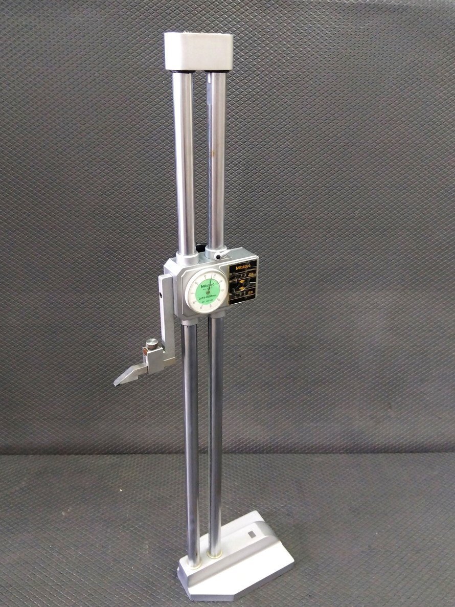 【未使用に近い】★ 良中古 Mitutoyo ミツトヨ 600mm 直読ハイトゲージ 192-104 ハイトゲージ 計測 ゲージ 範囲: 0.01-600 ダイヤルハイトゲージの落札情報詳細 ...