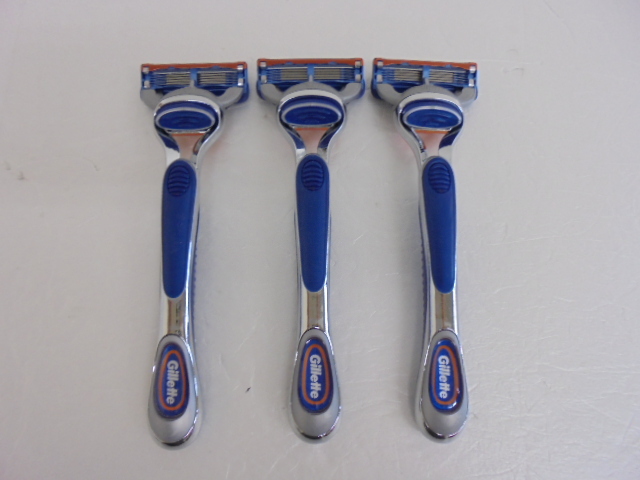 【未使用】【KCM】 schick-15-3s＃5★未使用品★【Gillette/ジレット】フュージョン5+1 ホルダー+替刃1コ装着 3本セット カミソリ 髭剃りの落札情報詳細 ...