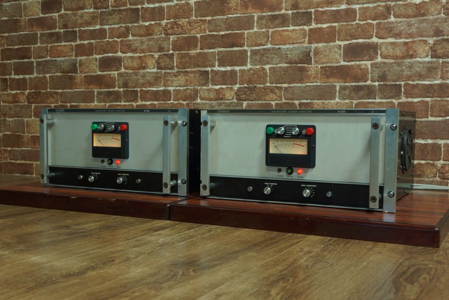 【傷や汚れあり】AMCRON/CROWN M-600 PAIR / アムクロン モノラルパワーアンプ ペア600W(8Ω) @R08954の ...