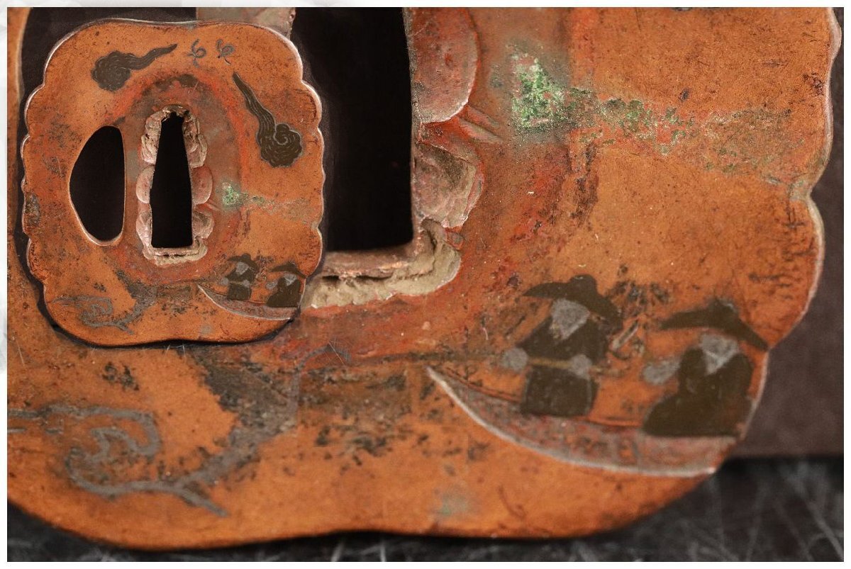 【やや傷や汚れあり】[鍛冶屋敷]刀剣美術/江戸期/無銘/銅地銀象嵌鵜飼図変り形鍔/111g/K-659(検索)鍔/鐔/日本刀/刀装具/縁頭/目貫の落札情報詳細 - Yahoo!オークション落札 ...