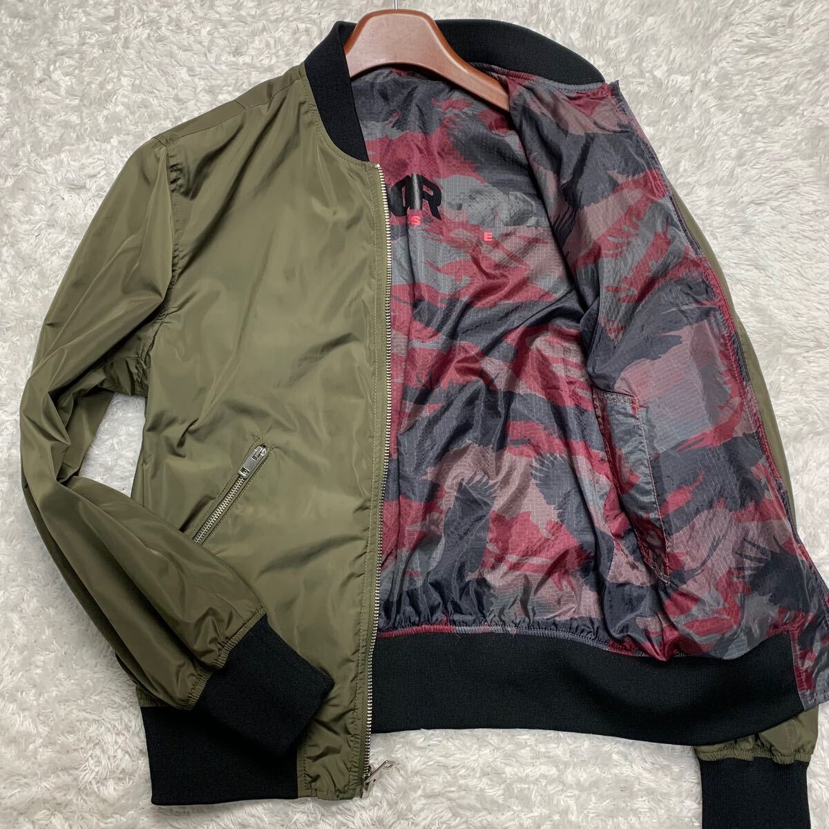 【未使用に近い】未使用級!!XL/ディーゼル DIESEL J-ROSS NEW LOGO-REV MA-1 ジャケット 中綿 ミリタリー ブルゾン バックロゴ カーキ リバーシブル 現行の ...