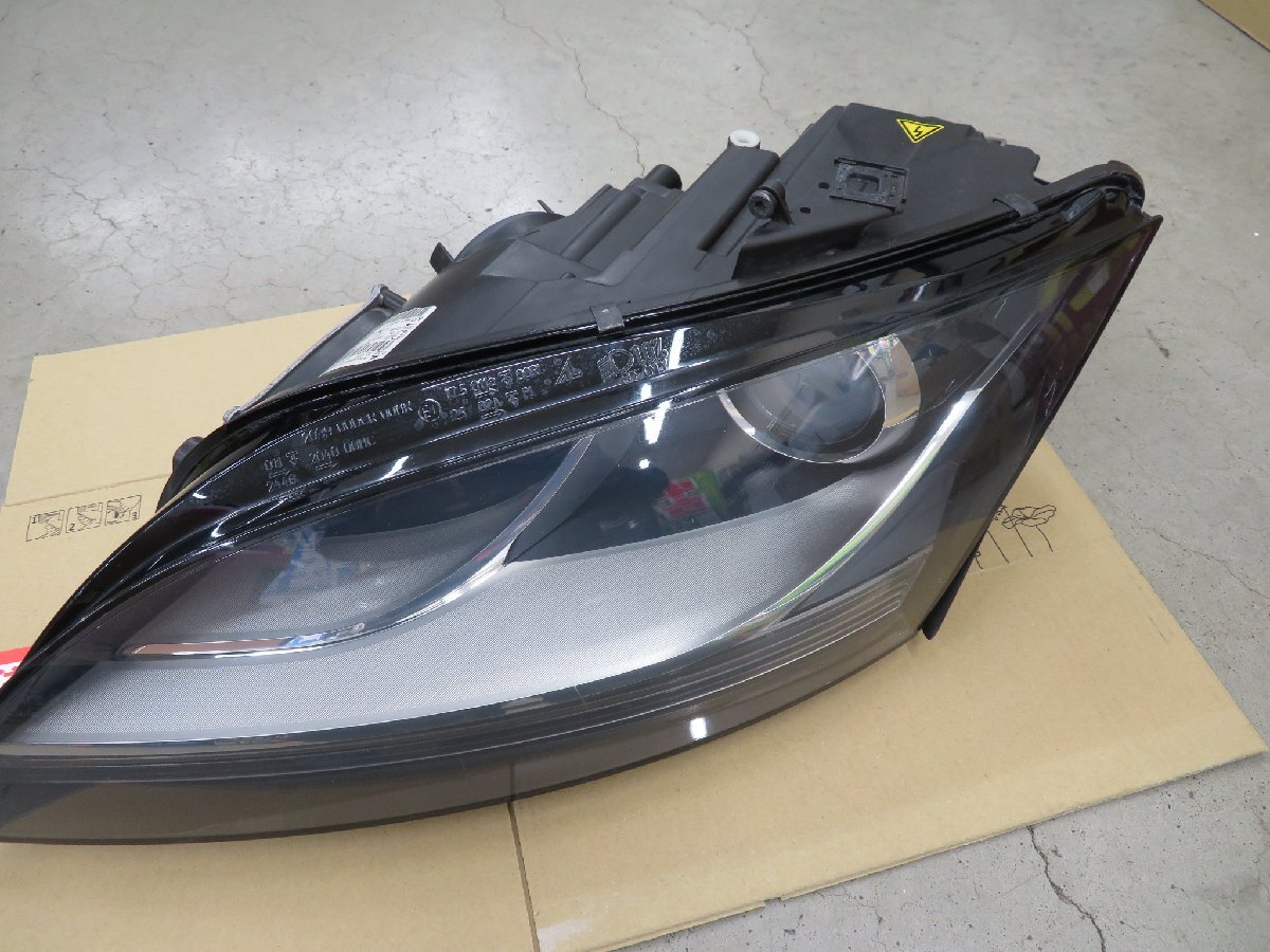 【全体的に状態が悪い】ジャンク品 アウディ TT純正？ ヘッドライト 左側 刻印 8J0 941 003 F 8J系 動作未チェック 現状お ...