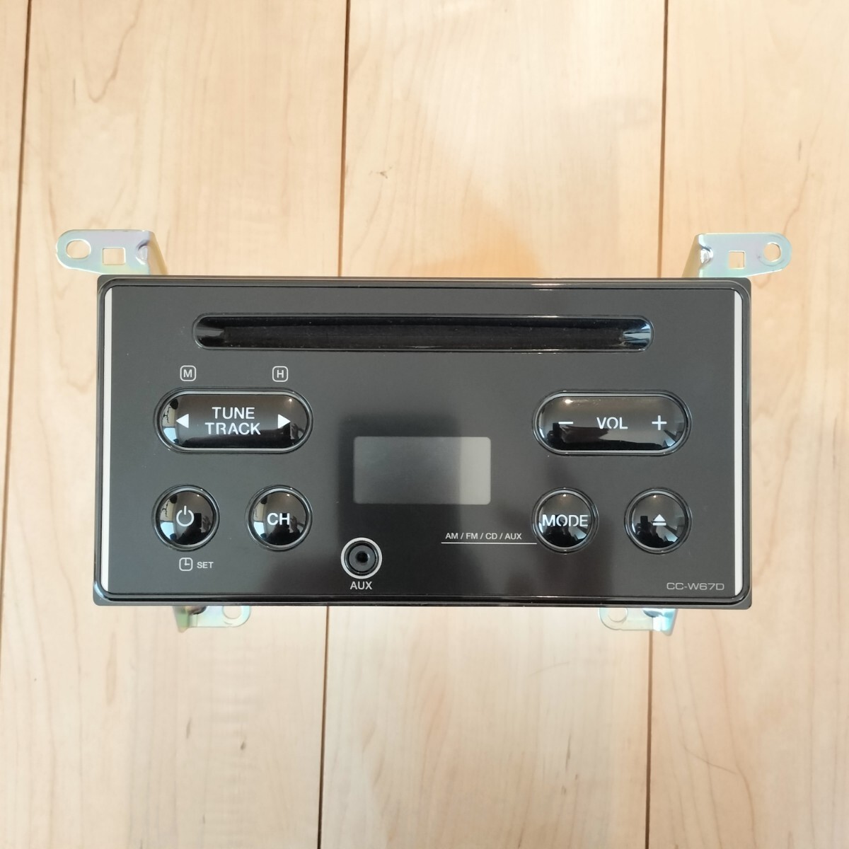 【未使用に近い】美品 ほぼ未使用 ダイハツ 純正 ミライース DBA-LA350S 純正CDオーディオCC-W67D ピクシス エポック 即決の落札情報詳細 - Yahoo!オークション落札 ...