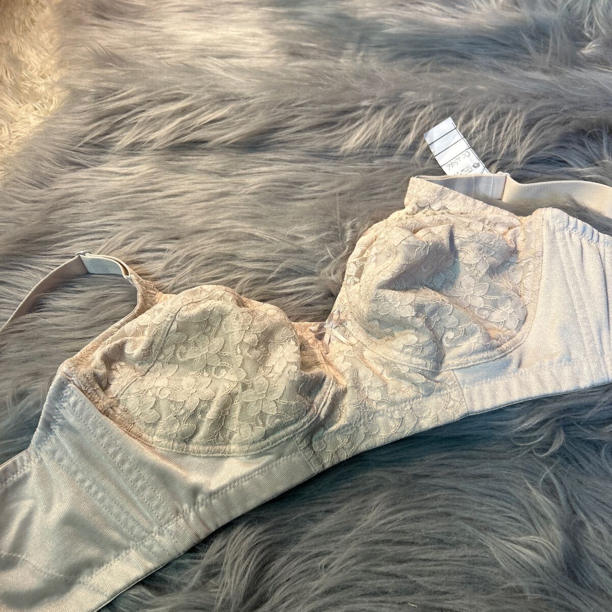 【未使用】★cc2546★シャルレ♪ドっぎゅ〜ん♪デッカい♪訳有♪100円〜♪保管臭♪優しく包込♪ノンワイヤー♪ブラ♪FA051♪D90★エコッ服★エコっ服の落札情報詳細 - Yahoo ...