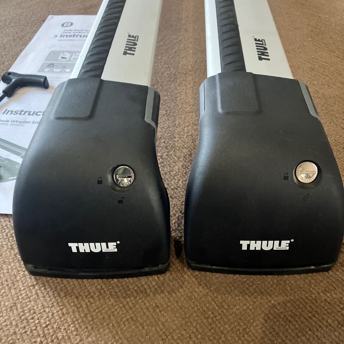 【傷や汚れあり】THULE スバル アウトバック BS9 キャリアベースセット(ウイングバーエッジ9592+キット4052) SUBARU Outback レガシィ アウトバック 廃番品の落札 ...