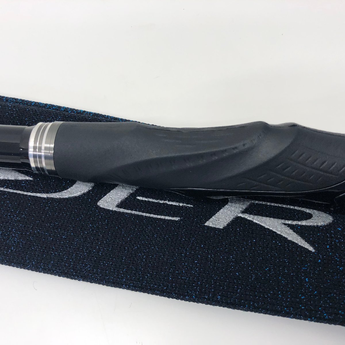 【未使用に近い】★美品 がまかつ GAMAKATSU がま磯 アテンダー3 ATTENDER-Ⅲ 175-50 22214 グレ 尾長 チヌ フカセ釣り 磯釣り 防波堤の落札情報詳細 ...