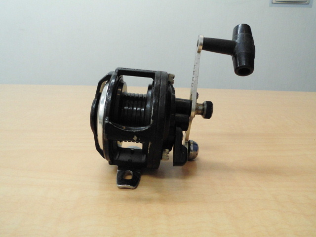 【全体的に状態が悪い】3 ジャンク olympic CIRCLE 50 オリムピック リール 釣り具 オリンピック サークルの落札情報詳細 - Yahoo!オークション落札価格検索 オークフリー