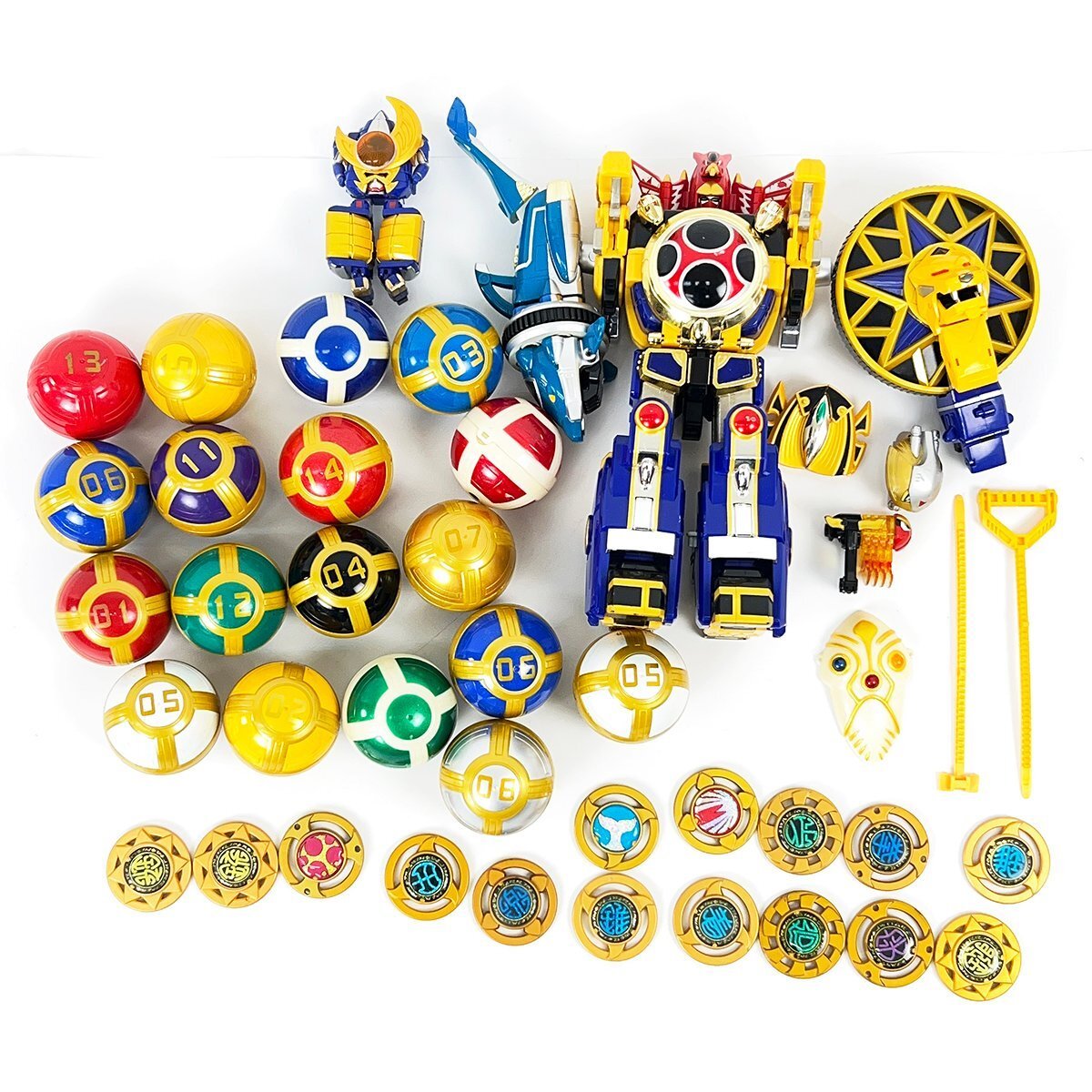 【傷や汚れあり】ジャンク品 BANDAI 忍風戦隊 ハリケンジャー DX超合金 忍風合体 旋風神 カラクリボール/シノビメダル 他 まとめセット [T293]の落札情報詳細 - Yahoo ...