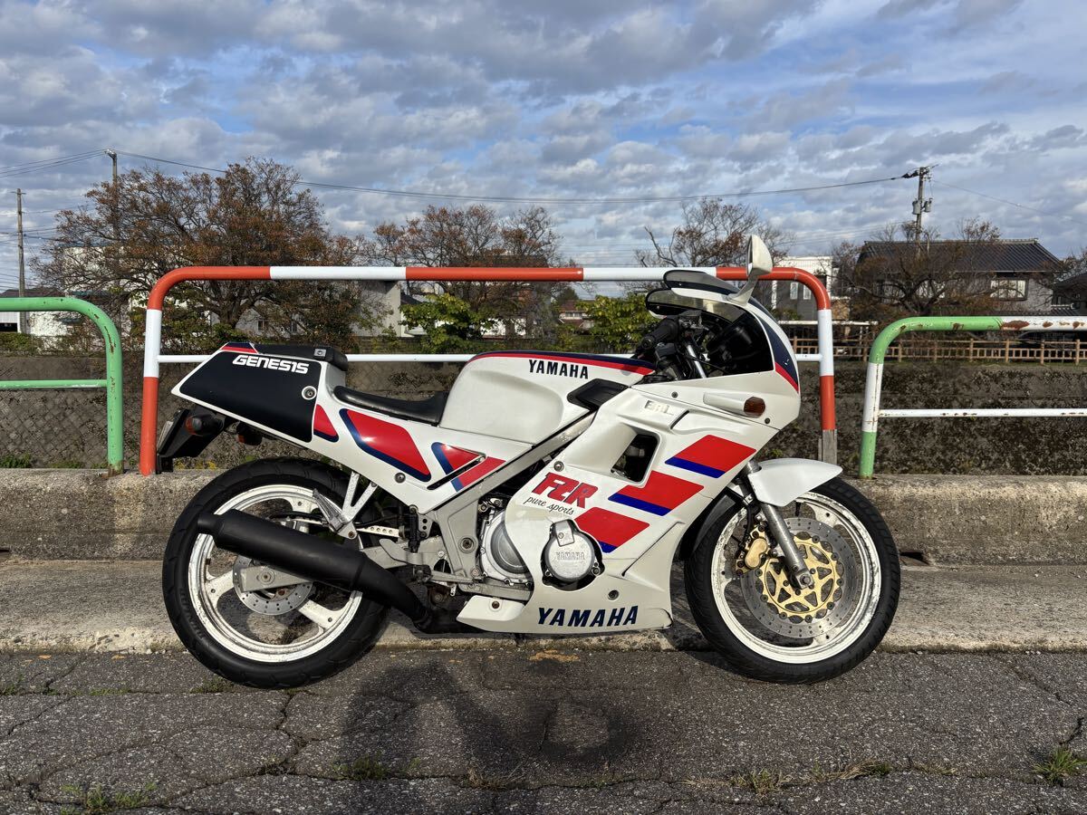 【傷や汚れあり】YAMAHA FZR250 2KR 富山 書付き フルカウル レストアベース ★県内最短当日配送 検) RZR CBR ヤマハ ...