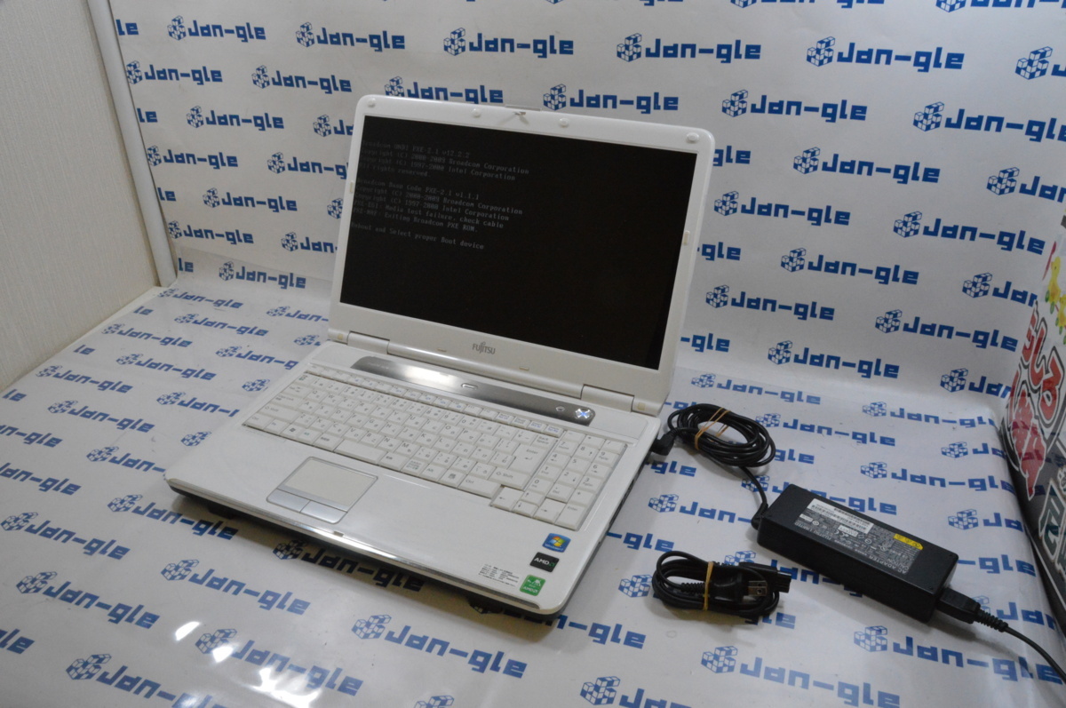 ジャンク FUJITSU FMV-BIBLO NF/G30 FMVNFG30Y CPU:AMD Sempron M120 2.1GHz /RAM:2GB 格安1円スタート！ J358716 G ...