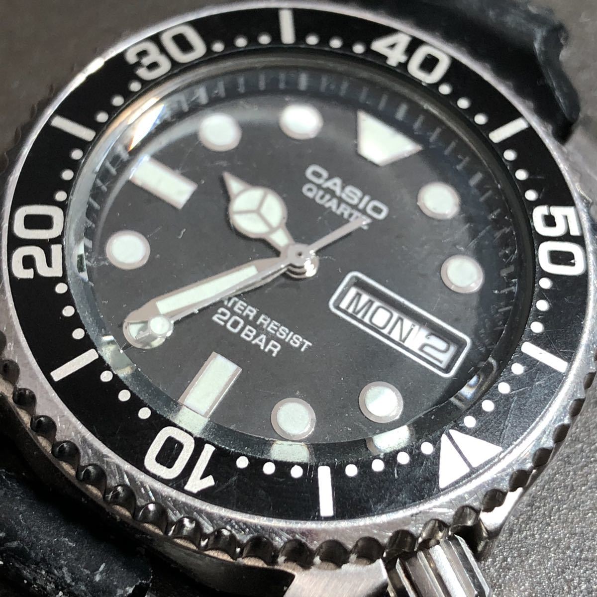 CASIO カシオ MD-700 腕時計 20BAR ダイバーズウォッチ メンズ腕時計 の落札情報詳細 - Yahoo!オークション落札価格検索 オークフリー