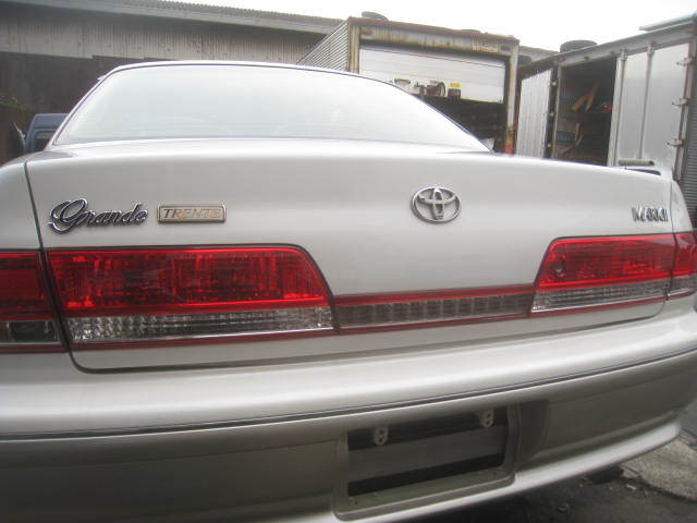 マークⅡ GX100 トランク パールツートン 28Yの落札情報詳細 - Yahoo!オークション落札価格検索 オークフリー