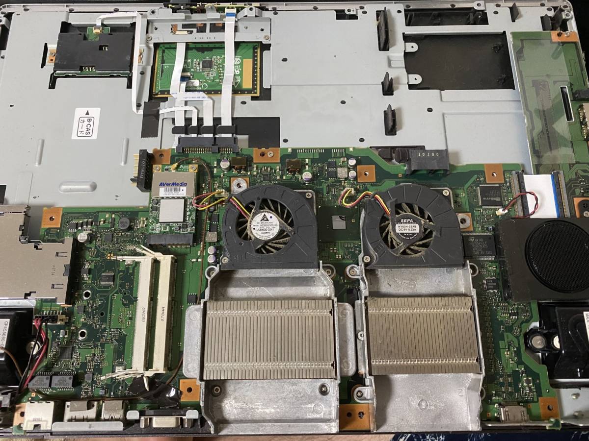 FUJITSU FMVN905ATY LIFEBOOK NH900/5AT Core i5 450M 2.40GHz GeForce GT ...