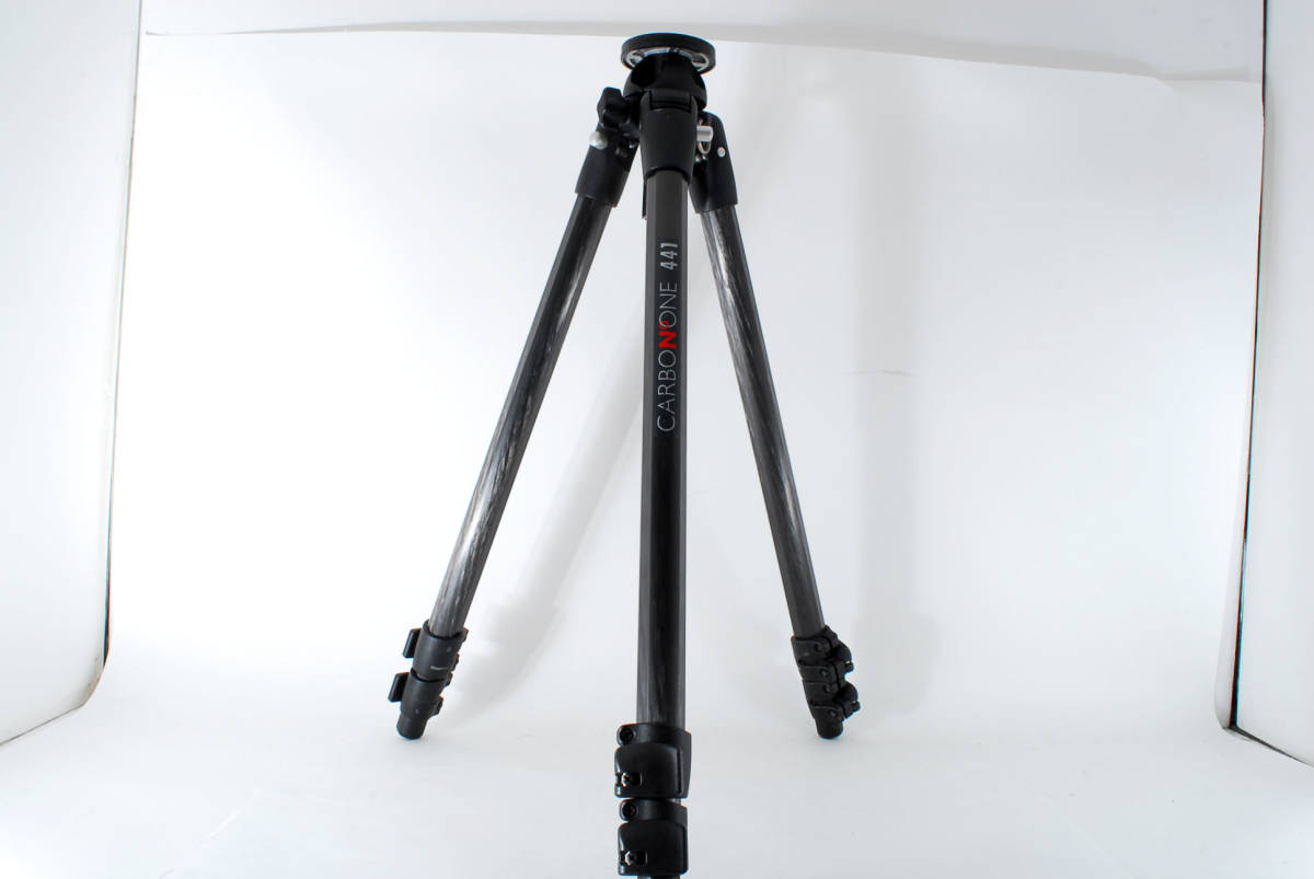 Manfrotto マンフロット CARBON ONE 441 CMg カーボン三脚【イタリア製】★☆の落札情報詳細 - ヤフオク落札価格検索 オークフリー