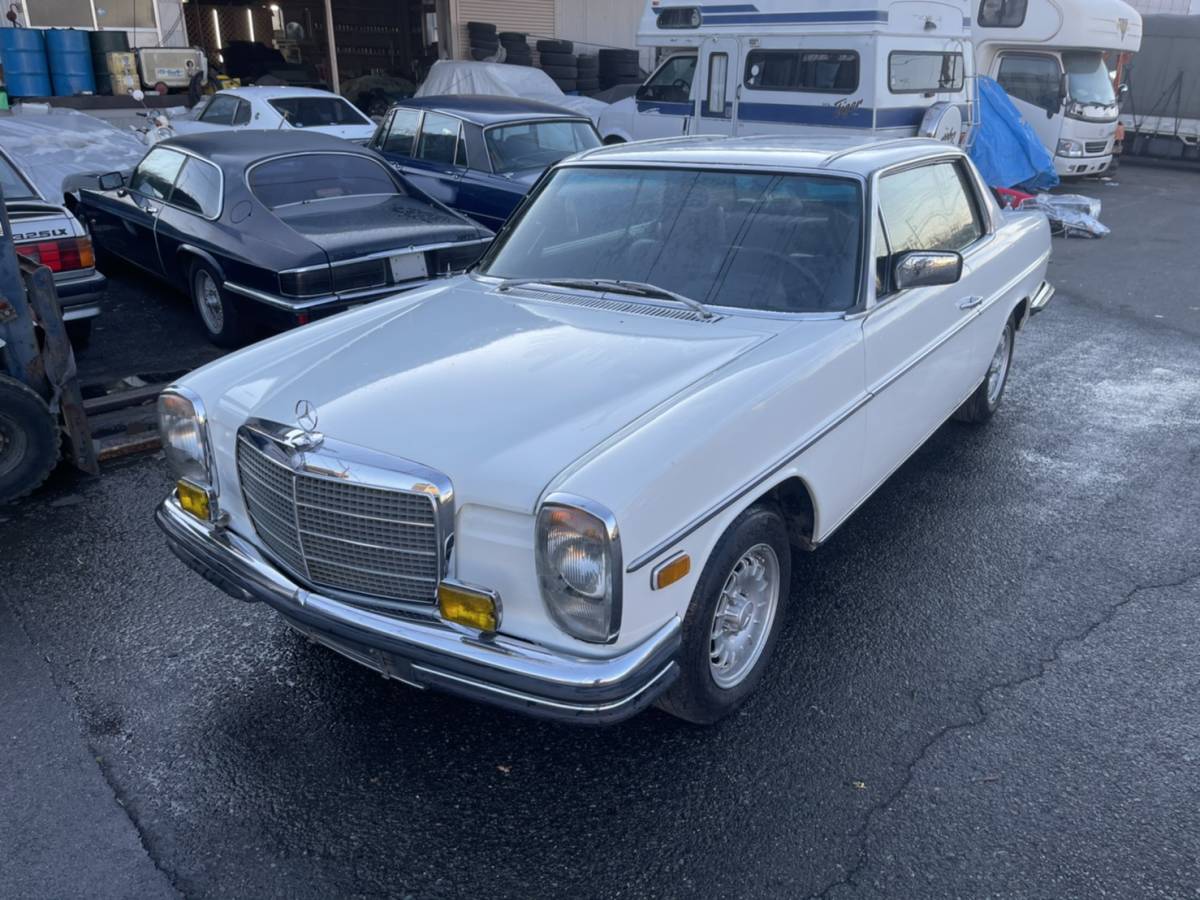 希少車！！昭和51年 ☆W114 280CE 縦目 ☆ディーラー車 ☆ウェスタン自動車物 ☆内装オリジナル ☆初出品 ☆左ハンドル 売り切り ...