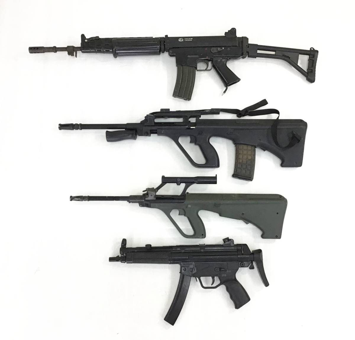 1646 4点セット ガスガン エアガン ライフル MARUZEN AUG/SA/kal 9mm 19/H&K Arl.Va.22 201 ...