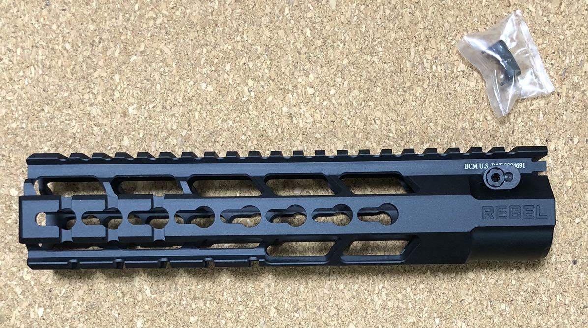 【未使用】IRON AIRSOFT BOOTLEG PICMOD タイプ 9インチ CQB KEYMOD RAIL ハンドガード BK GBB ...
